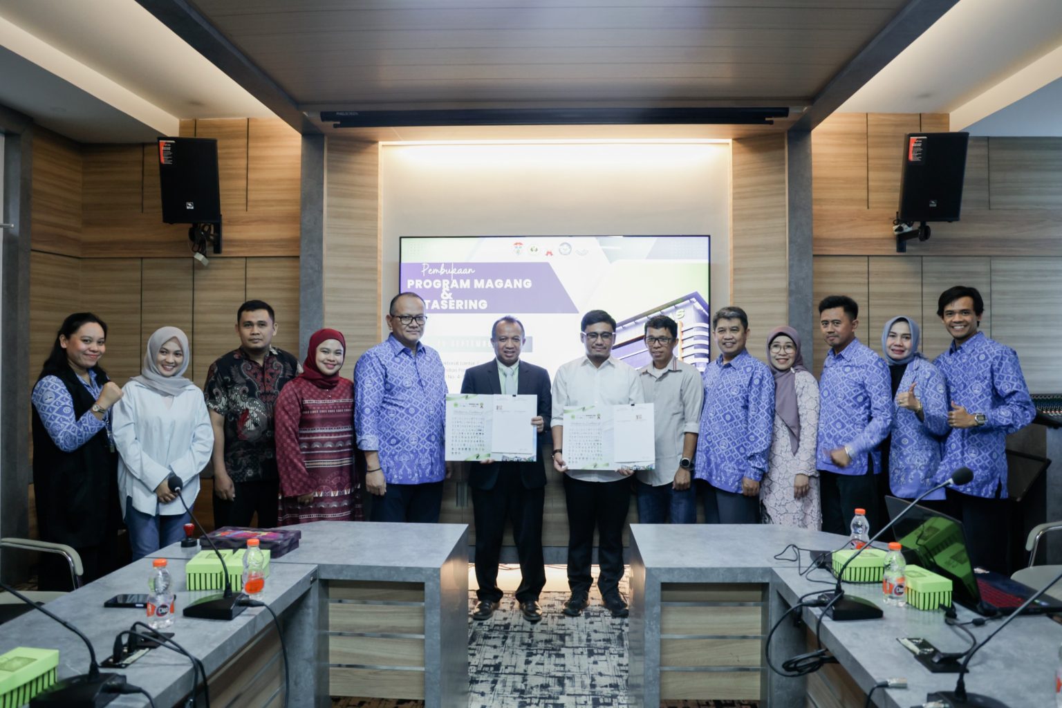 Home - Universitas Pasundan